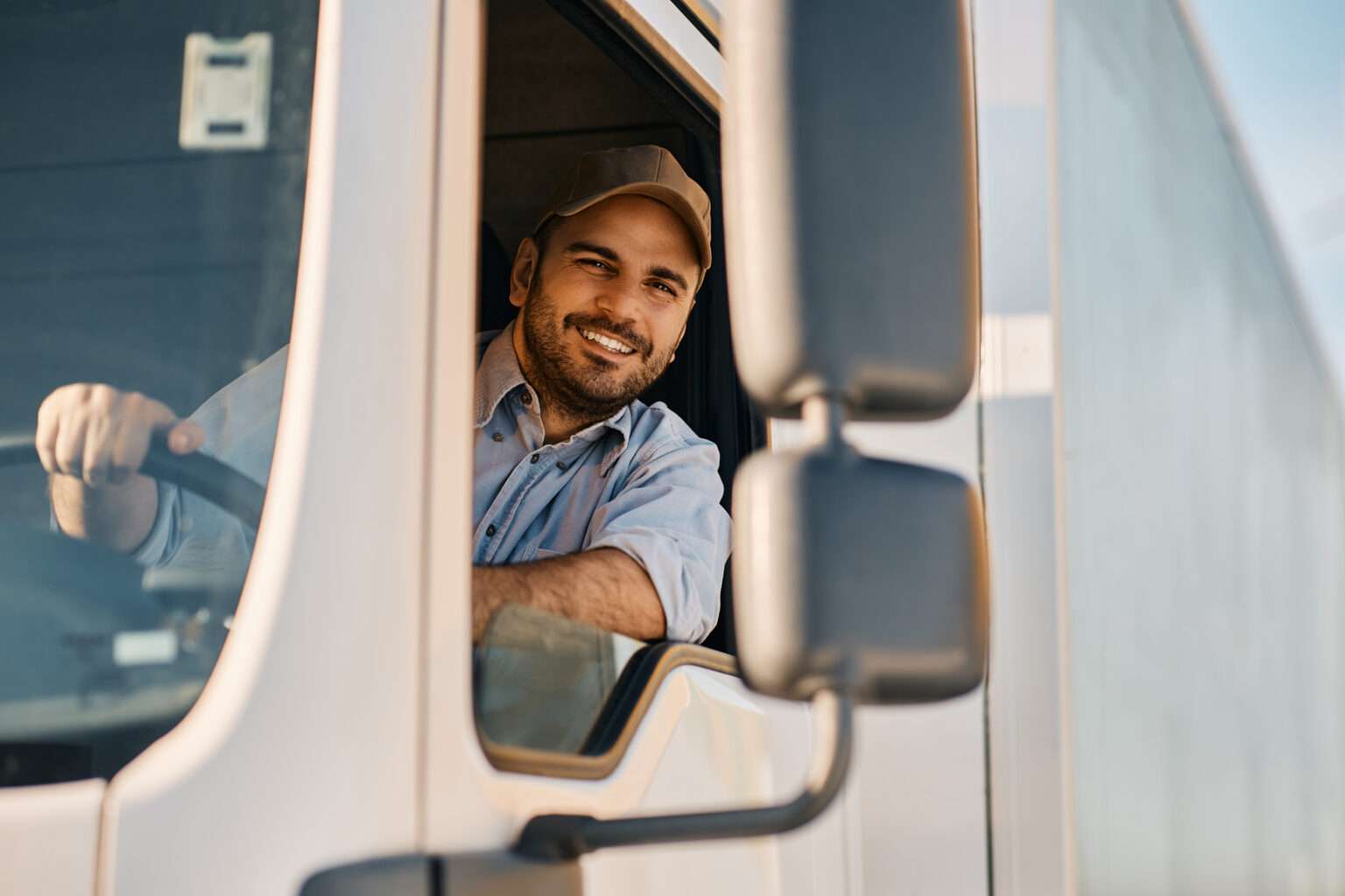 TOP 10 QUALITIES OF A GREAT TRUCK DRIVER - STTLogisticsGroup